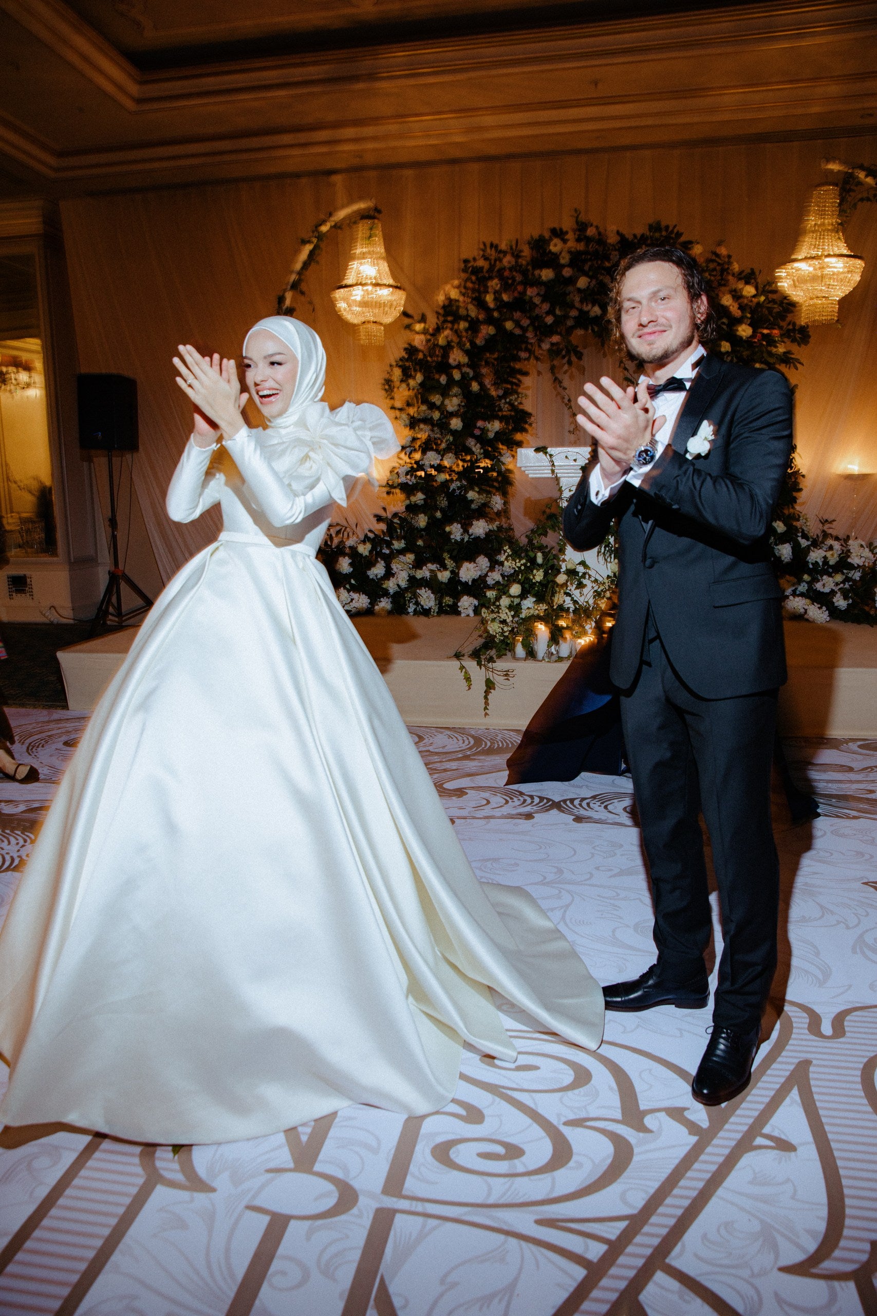 Beyza Karam - Jasmina Gelinlik – Museum of Florale